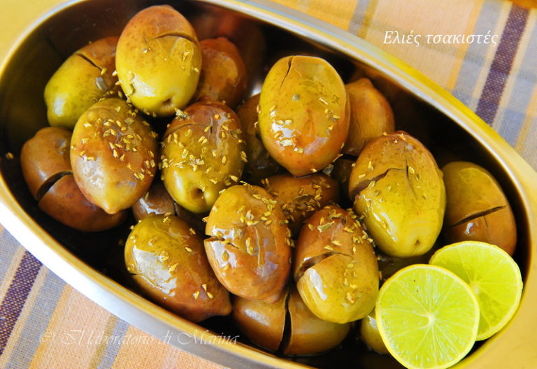 Πράσινες τσακιστές ελιές - Chefarisma - Μαθητικός Όμιλος Μαγειρικής των ...